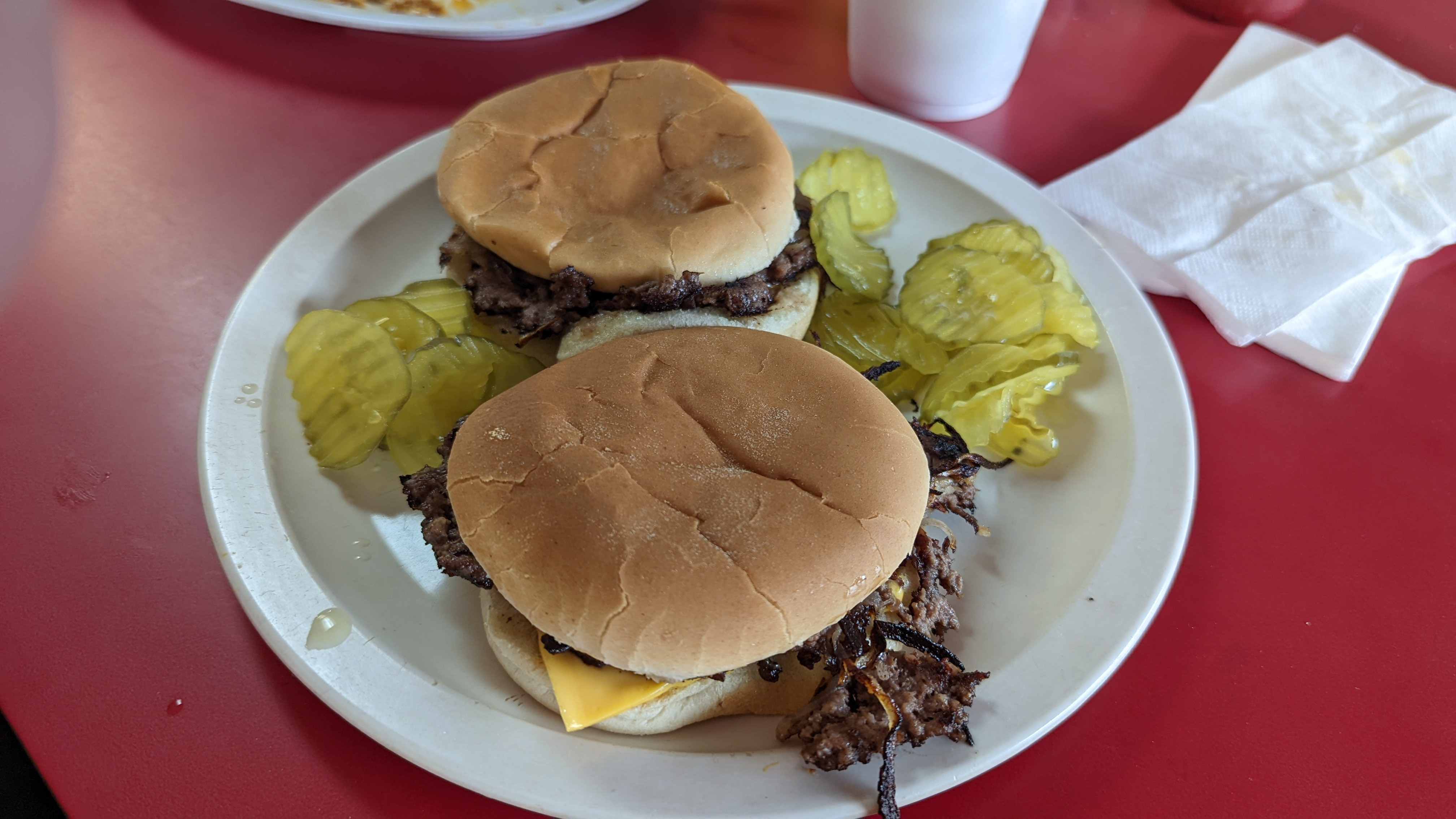 Oklahoma Today | Oklahomatoday.com - Iconic Eats: Robert's Grill